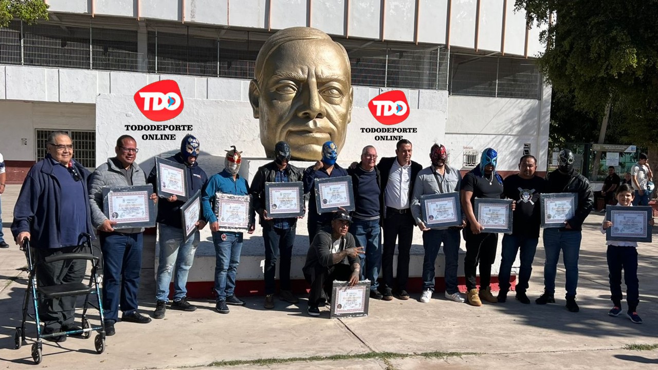 PREMIAN A LO MEJOR DEL 2026 DEL BOXEO Y LUCHA MOCHITENSE